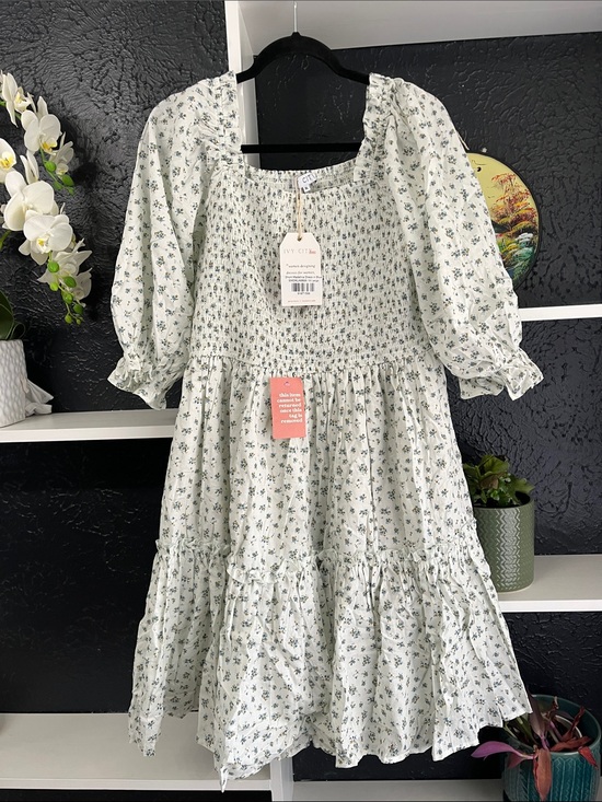 Ivy City Co | Dresses | Ivy City Co Cream Midi Dress With Green Floral ...